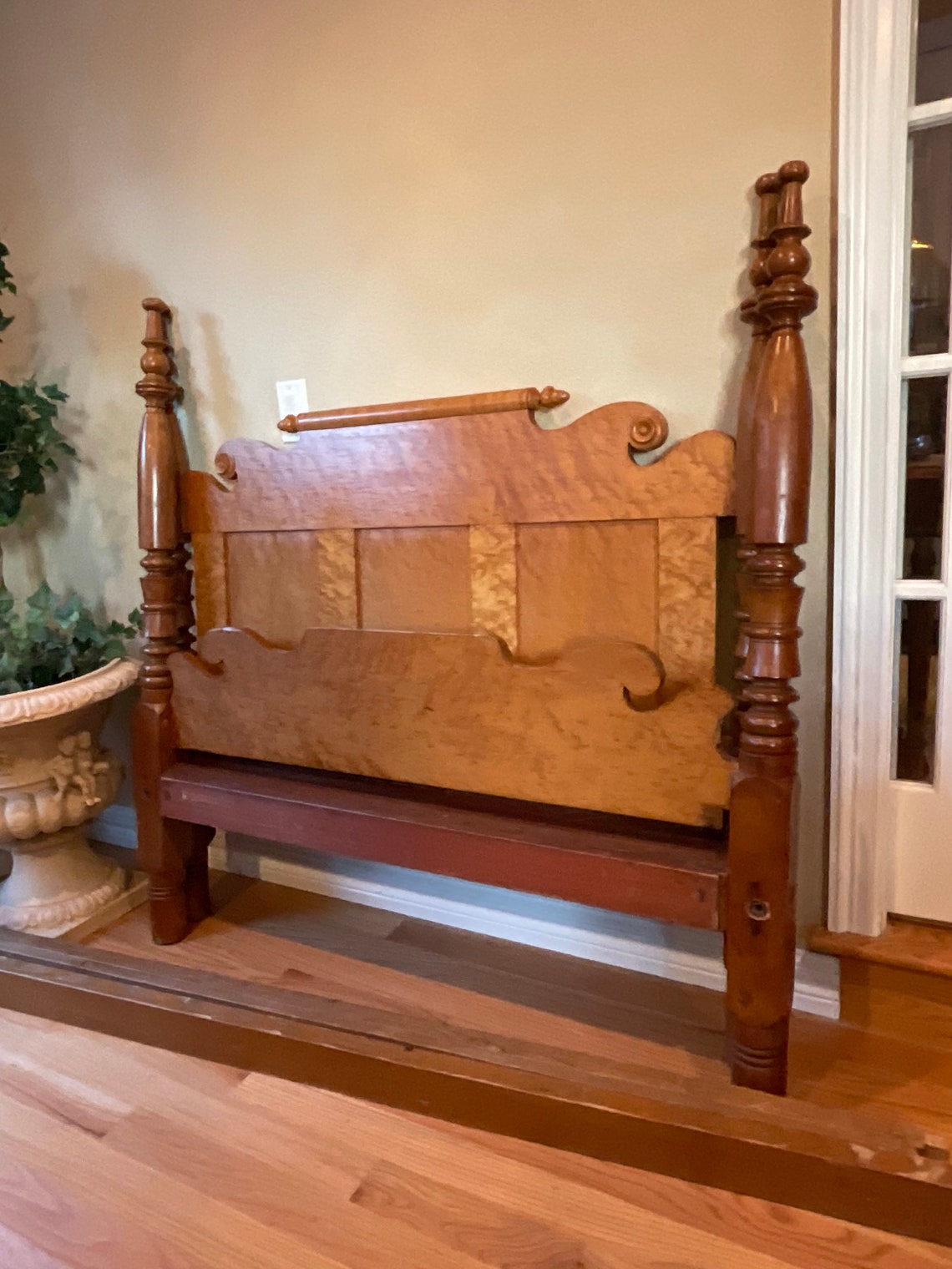 18th Century Curly Maple Antique Full Size Bed Frame - Etsy