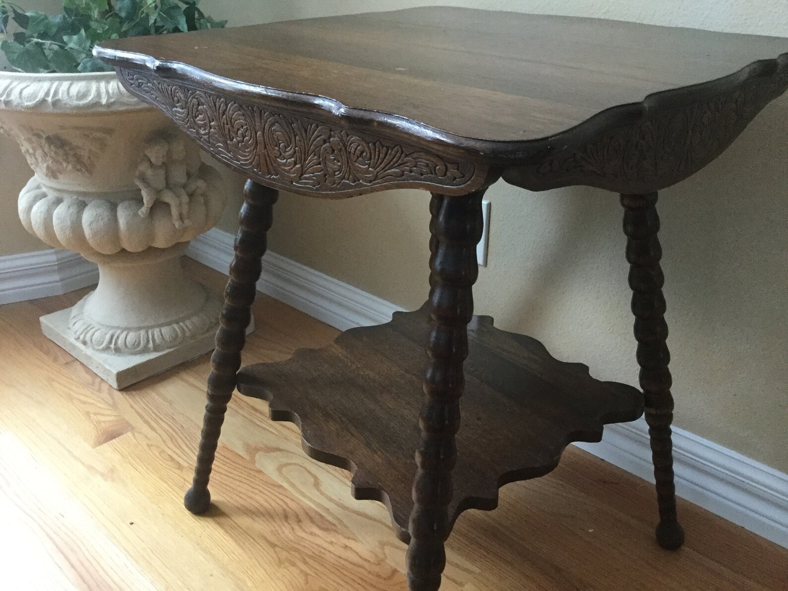 American Classical Wood Bobbin Leg 2-tier Turned Leg Side Table 19th ...