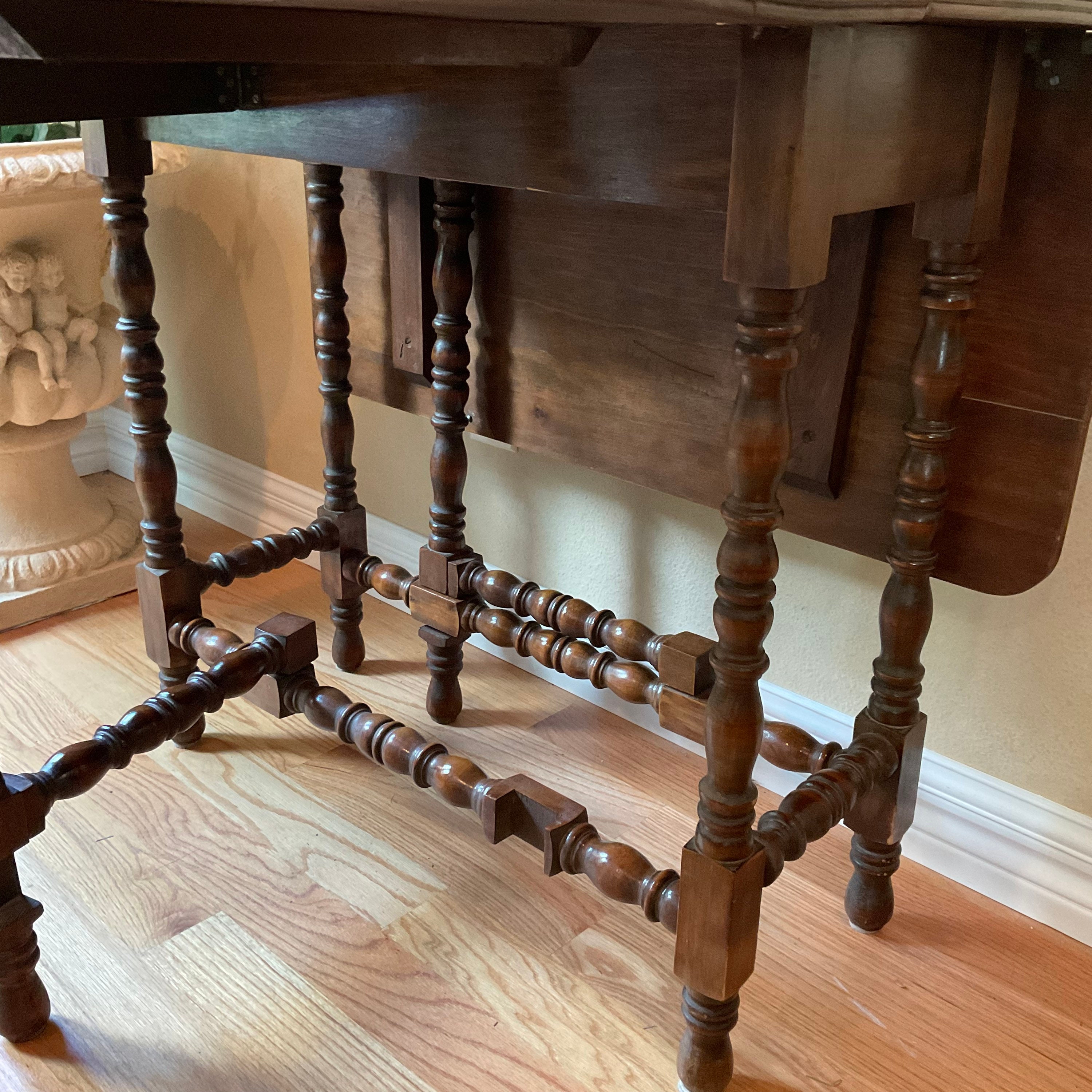 Antique English Gate Leg Table. Spindle Spool Drop Leaf Table - Etsy