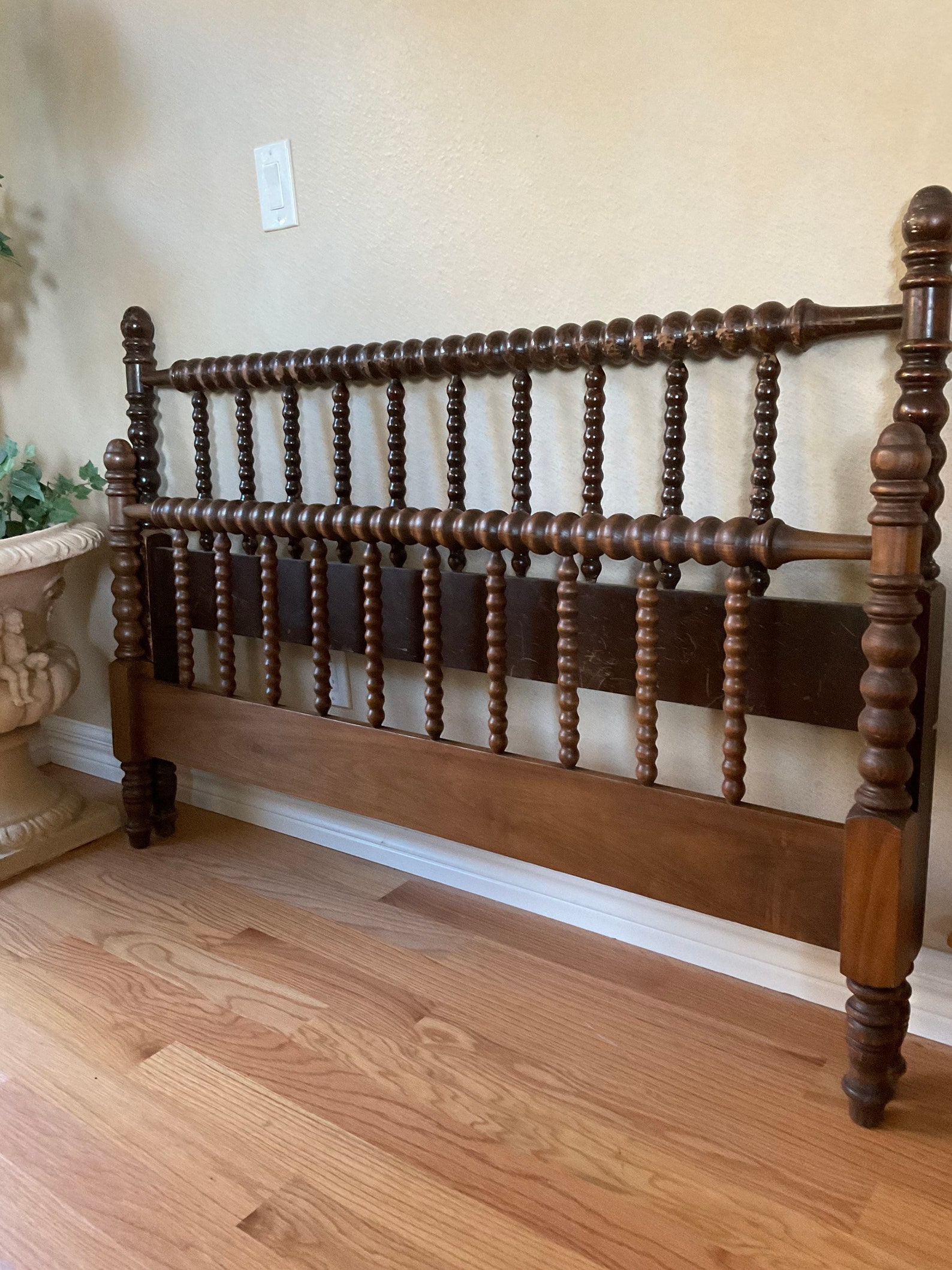 Antique Jenny Lind Bed Frame. Full Size Spindle Spool Bed - Etsy