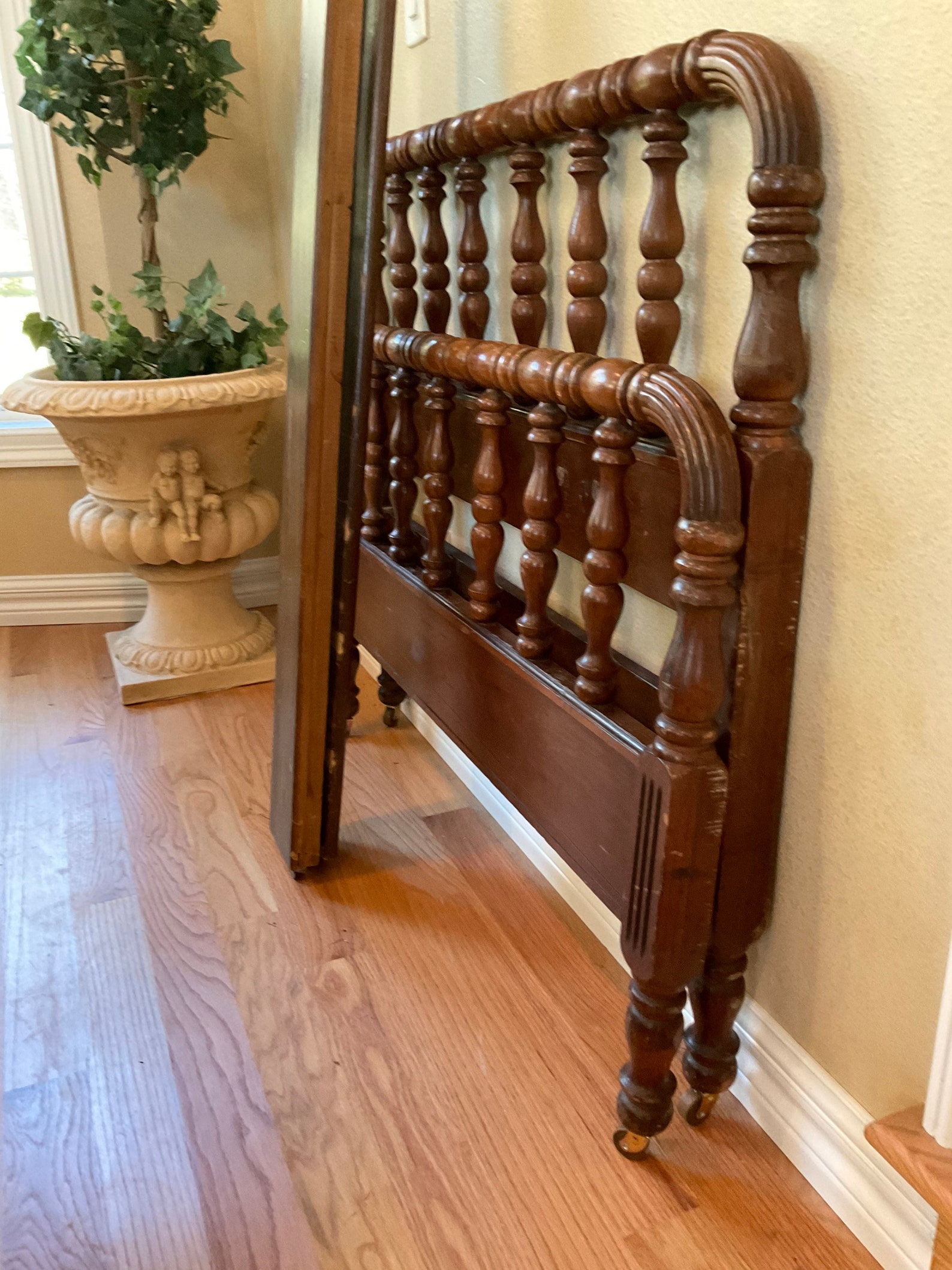 Antique Jenny Lind Twin Size Bed Frame. Spindle Spool Bed. | Etsy