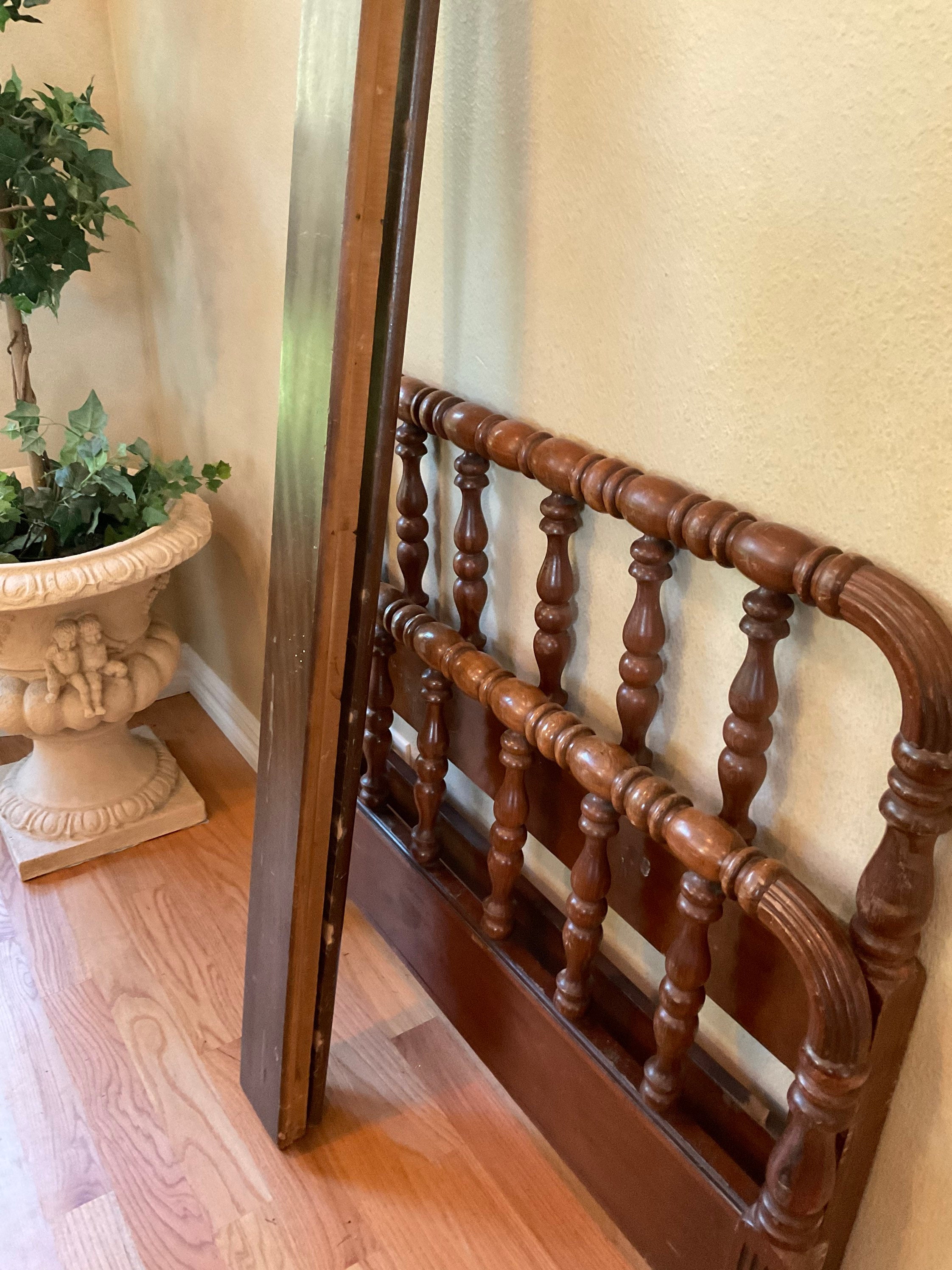 Antique Jenny Lind Twin Size Bed Frame. Spindle Spool Bed. | Etsy