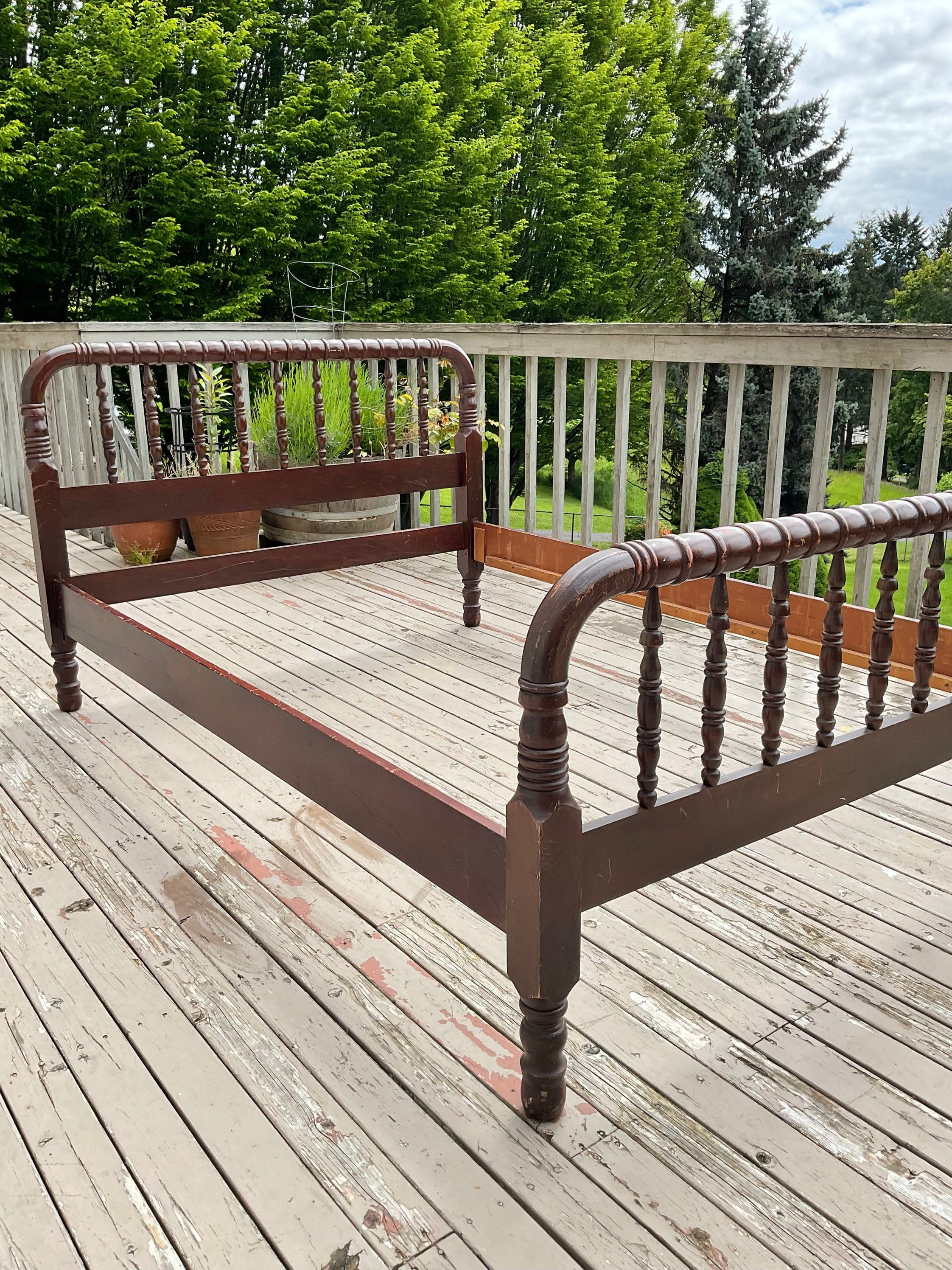 Antique Jenny Lind Full Size Bed Frame. Spindle Spool Bed - Etsy