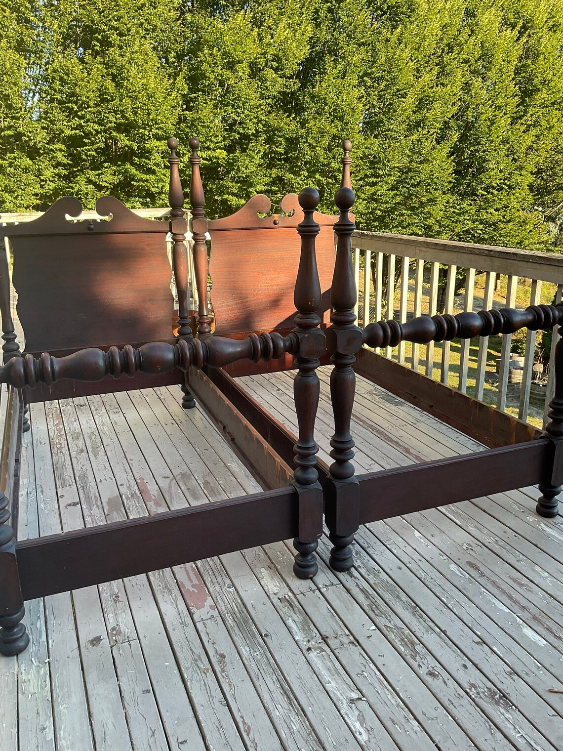 Antique Colonial Twin Size Bed Frames. Pair of Antique Twin Size Beds ...