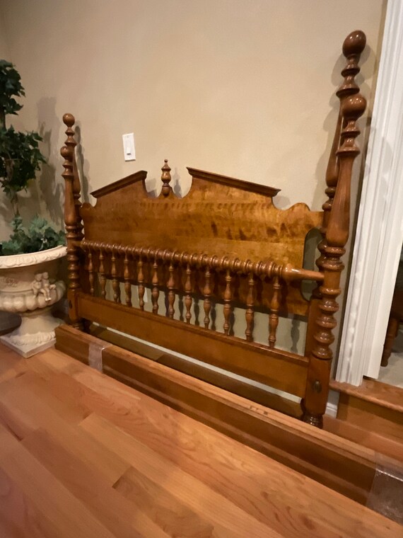 Ethan allen spindle bed store