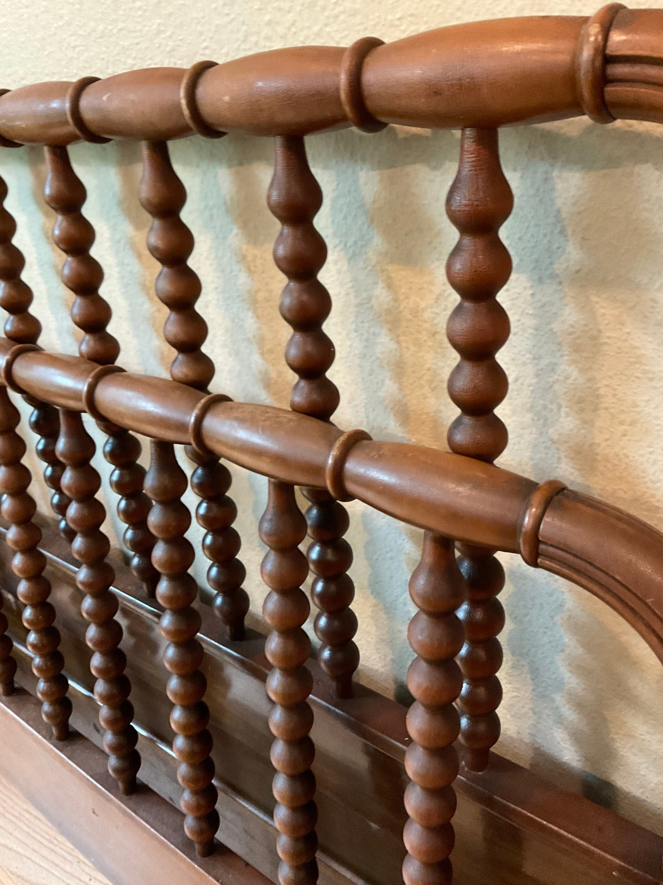 Vintage Heirloom Spindle Spool Bed Jenny-lind Bed Full Size - Etsy