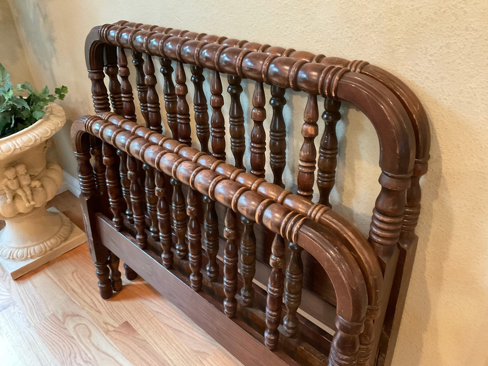 Vintage Heirloom Bobbin Spindle Twin Size Beds, Jenny Lind Beds. - Etsy