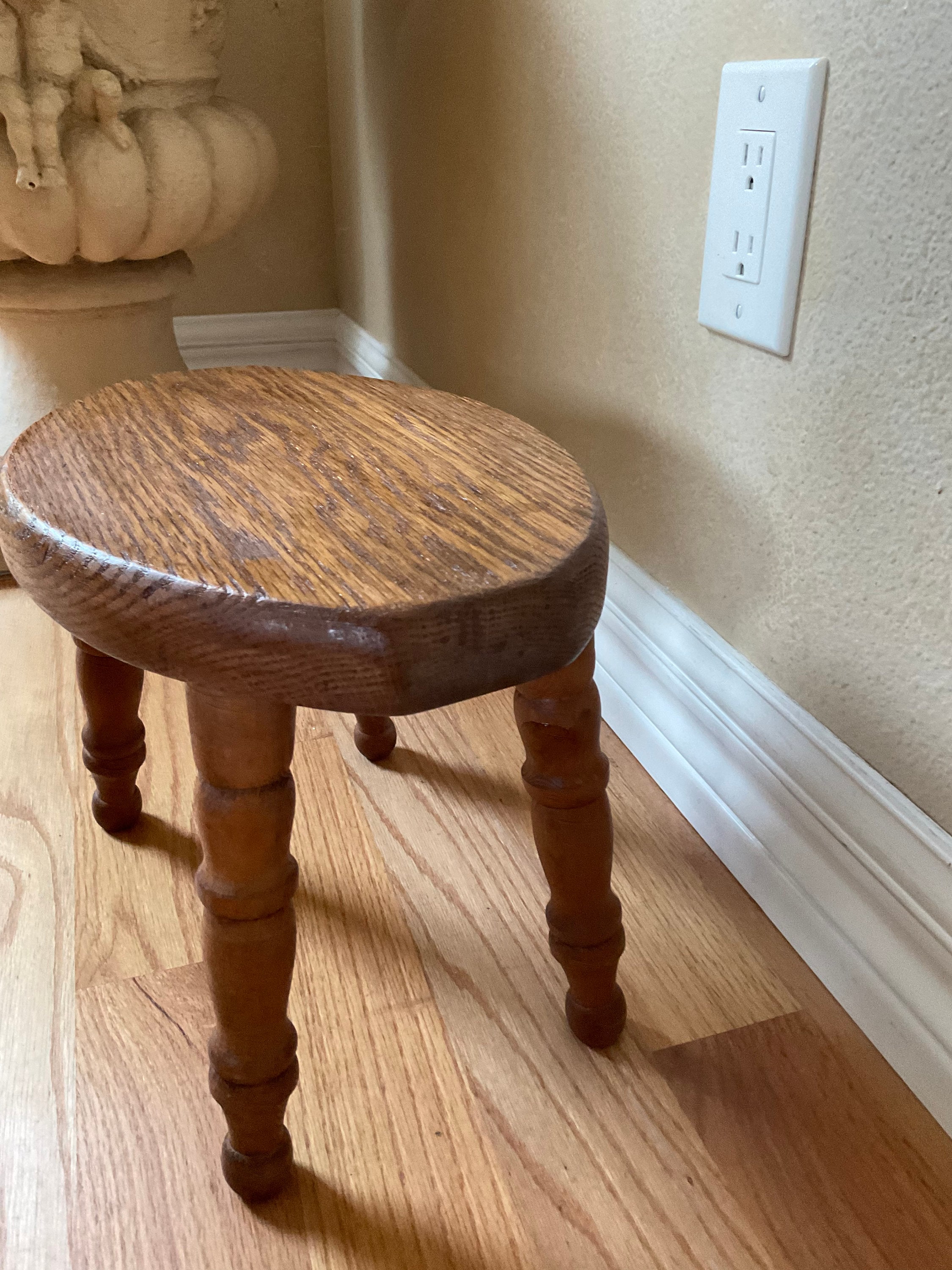 Vintage Spindle Spool Milking Stool. Beautiful Four Legged Stool - Etsy