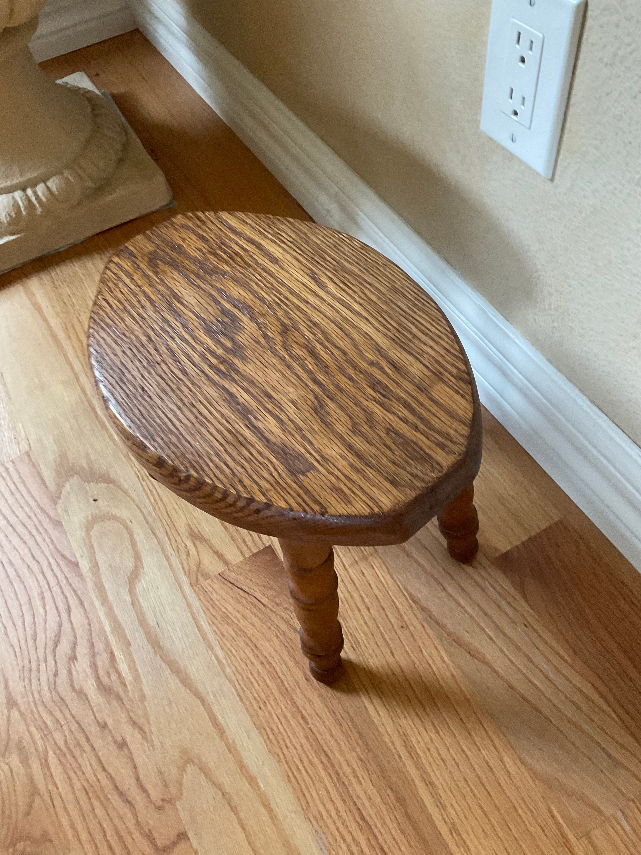 Vintage Spindle Spool Milking Stool. Beautiful Four Legged Stool - Etsy