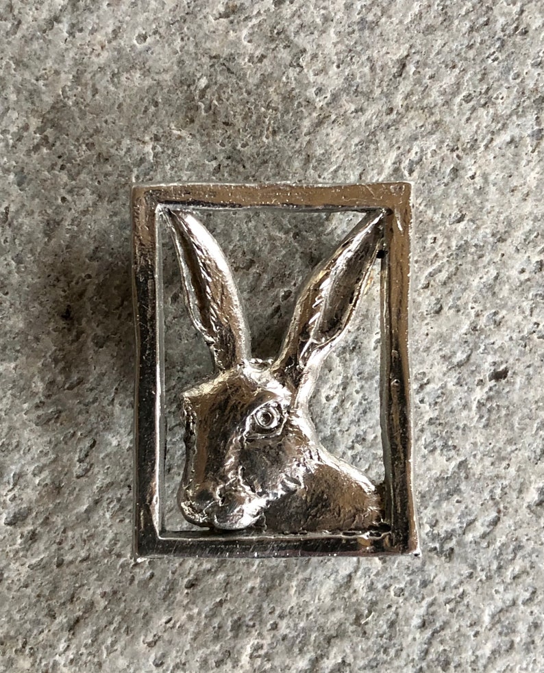 Hare Portrait Brooch in Pewter by Paul Szeiler. - Etsy UK