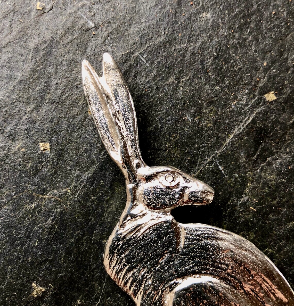 Elegant Hare Brooch in Pewter by Paul Szeiler - Etsy