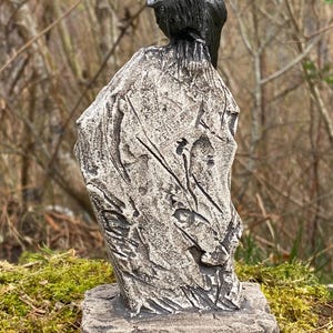 Raven on a Standing Stone Sculpture - Etsy