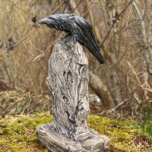 Raven on a Standing Stone Sculpture - Etsy
