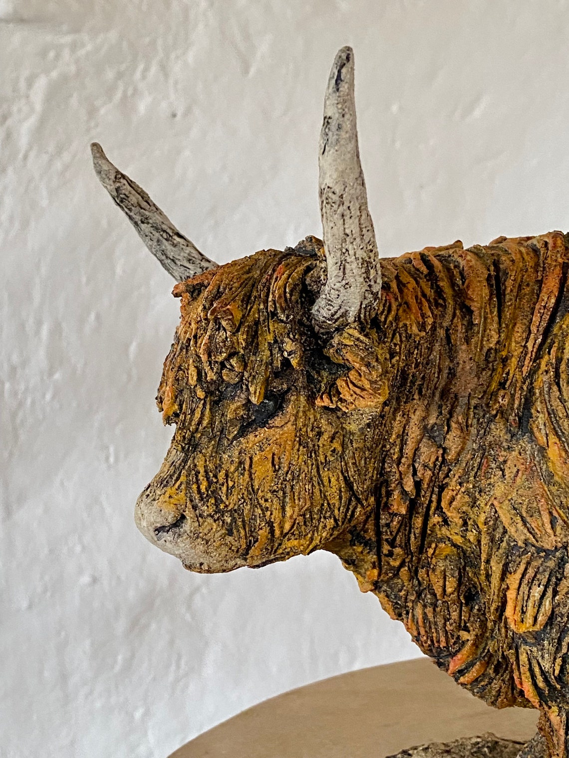Highland Cow Sculpture in Ceramic by Paul Szeiler - Etsy