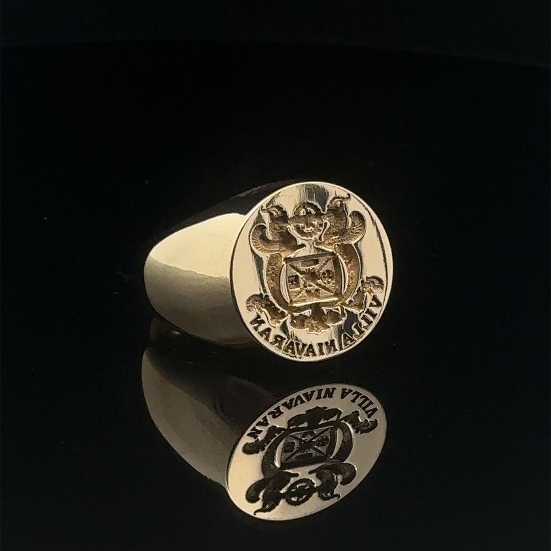 14k Gold Signet Ring: Custom Family Crest Stamp, Bespoke Royal Seal - Etsy
