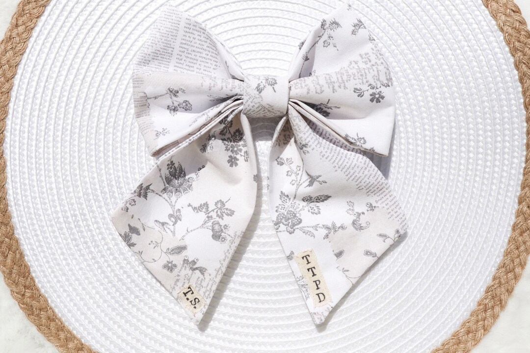 Manuscript Sailor Bow for Pet the Tortured Poet's Department TTPD ...