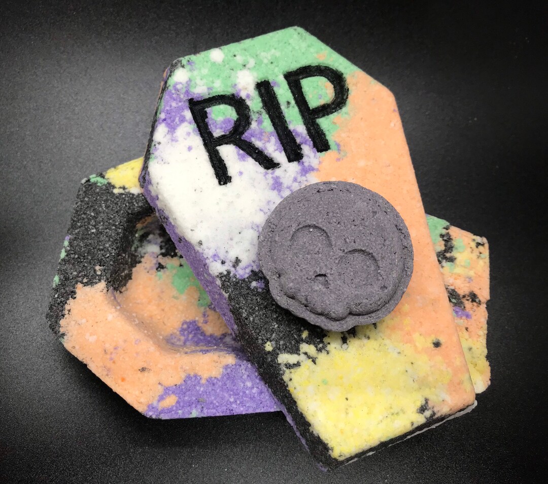 Coffin Bath Bombs Halloween Bath Bombs Gothic Gifts Natural Bath Bombs ...