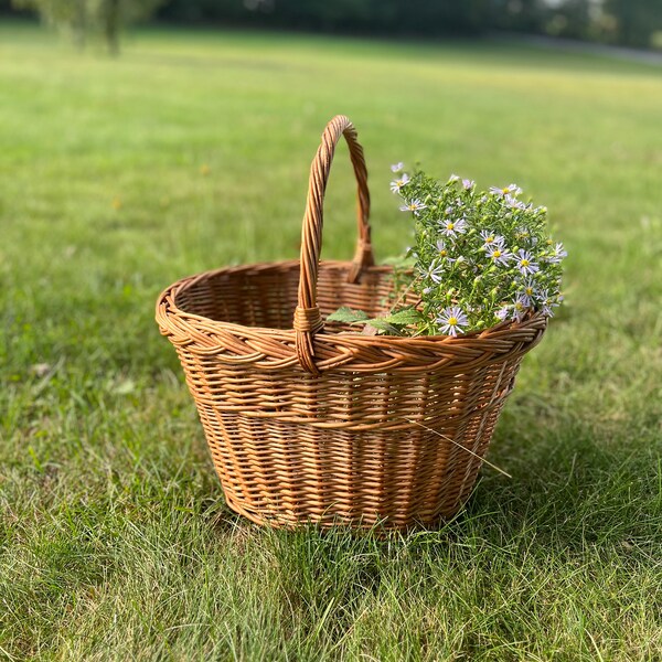 Gathering Basket - Etsy