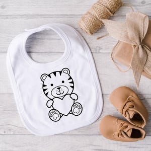 Tiger With Heart SVG, Valentine's Day Animal Clipart, Cute Tiger ...