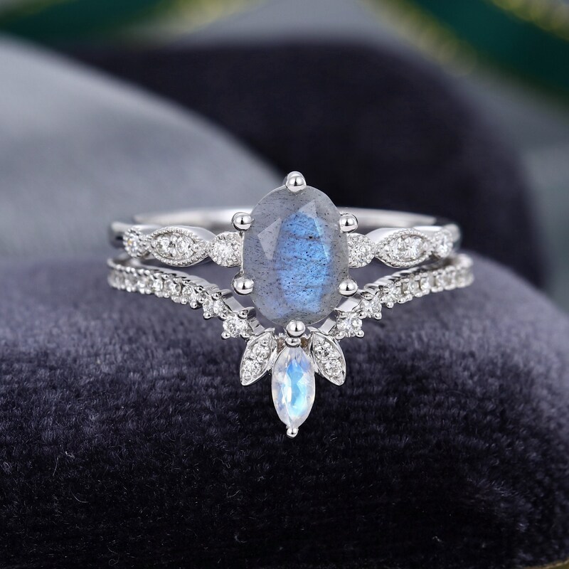 Labradorite Engagement Ring - Etsy