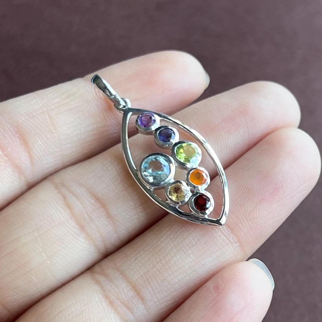 7 Chakras Pendant, Seven Chakra Necklace, Chakra Stone Pendant Necklace ...