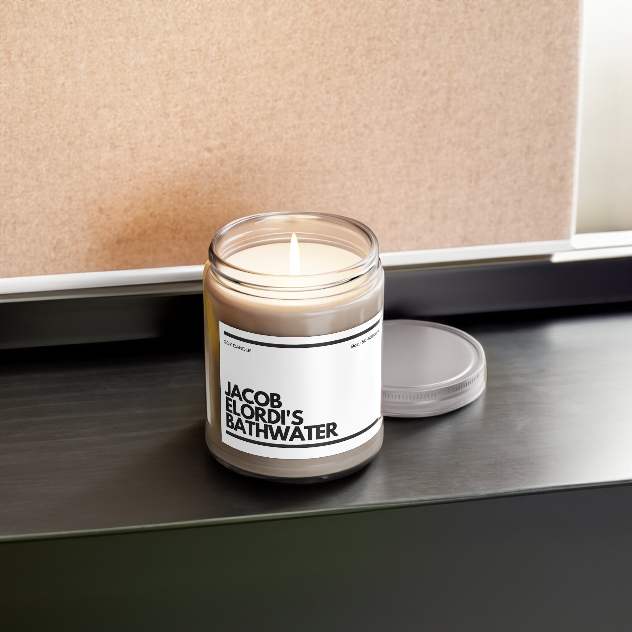 Vela de agua de baño de Jacob Elordi La vela original de Saltburn ...