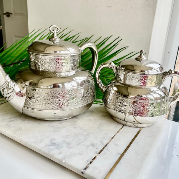 Antique Meriden Pot - Etsy