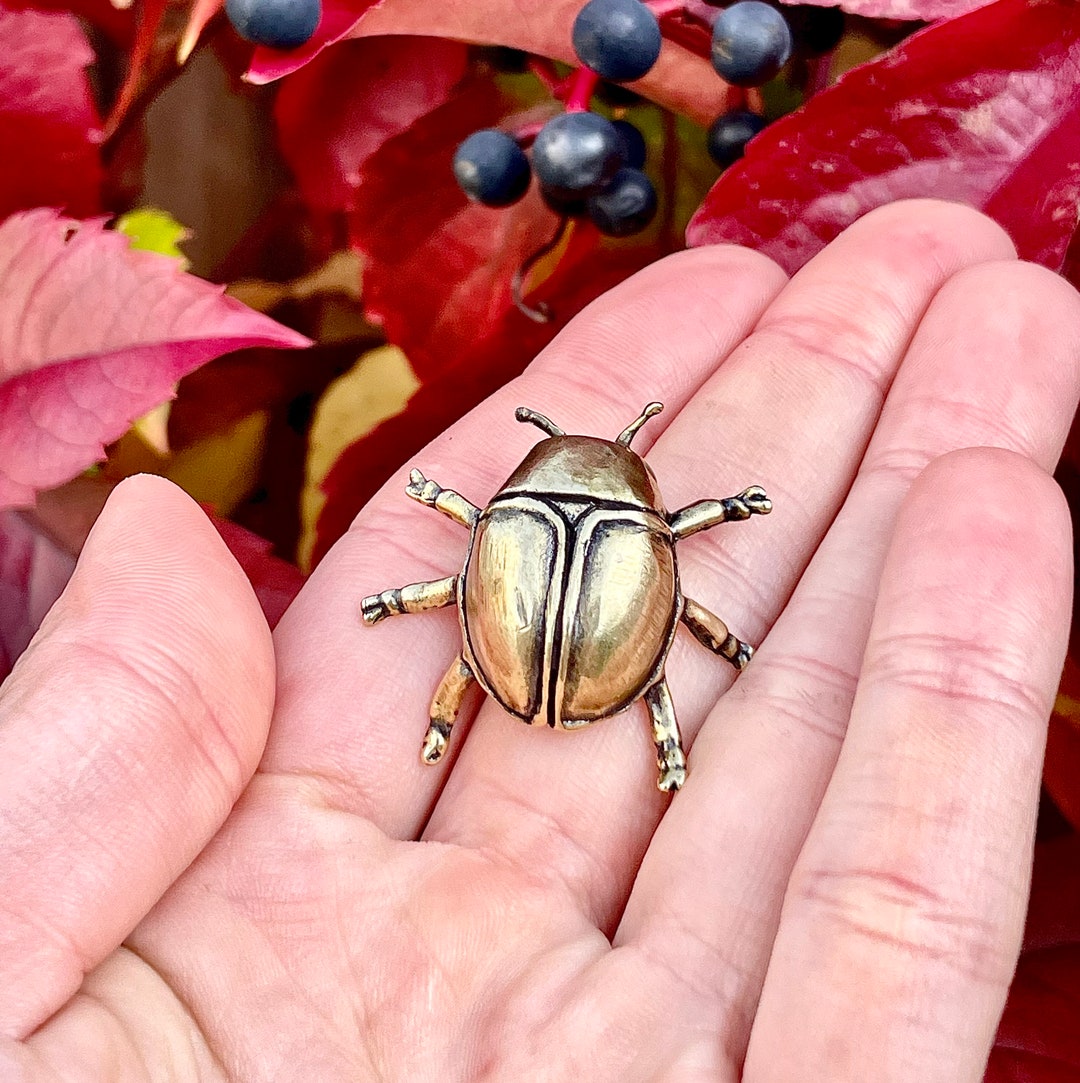 Lady Beetle Figurine, Little Bag Statuette, Fine Metal Workmanship ...