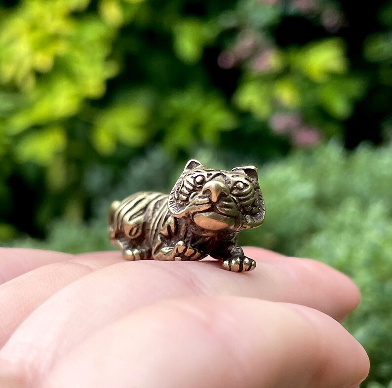 White Crouching Tiger Vintage Japanese Style Tiger Copper - Etsy