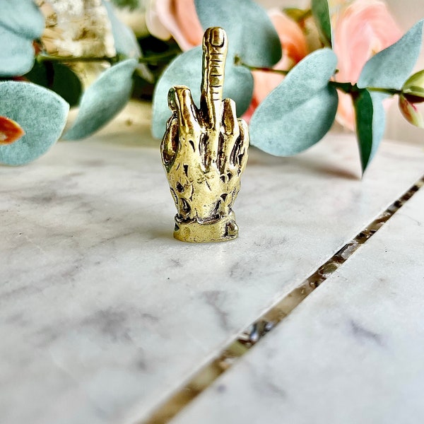 Middle Finger Statue - Etsy