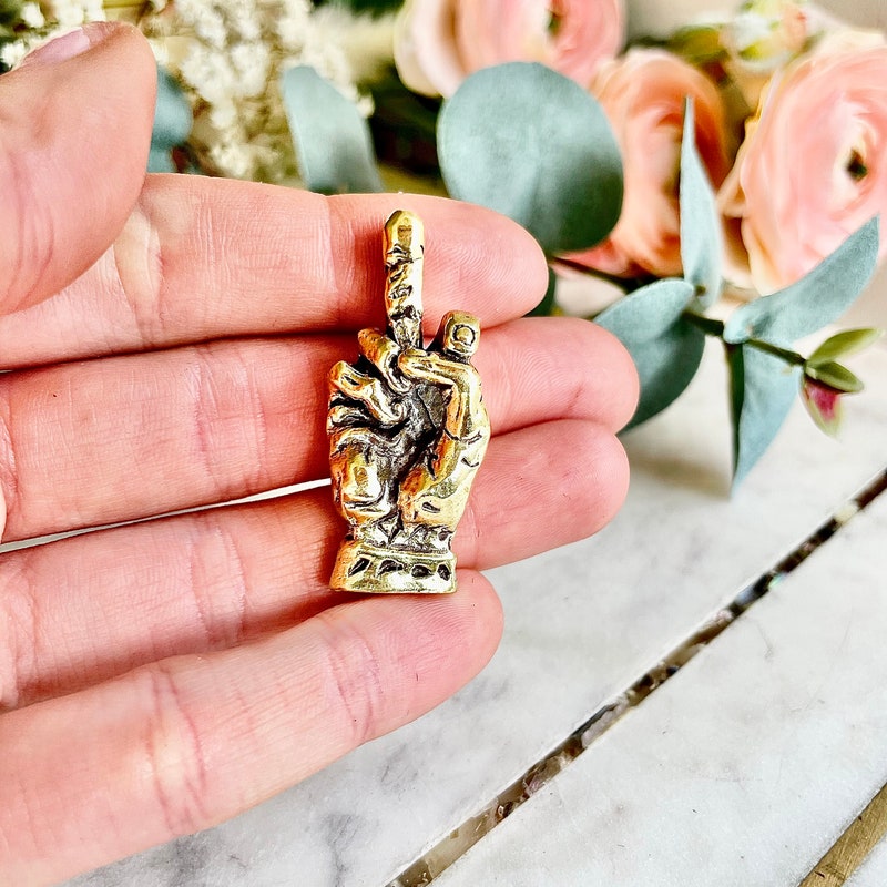 Monkey middle finger - Etsy.de