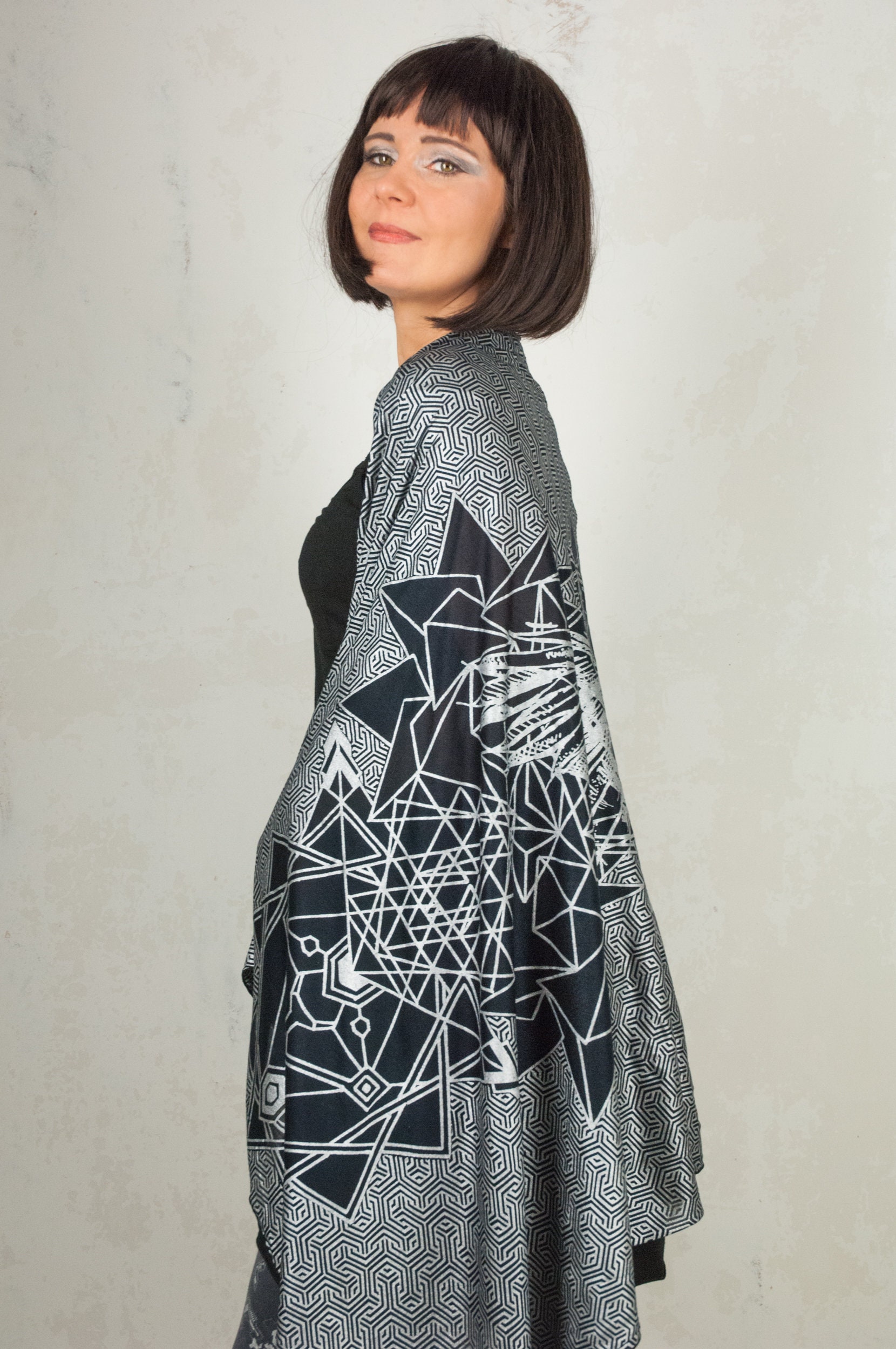 Silver Wing Crow Goth Scarf made of Organic Material for | Etsy