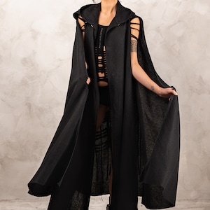 Black Medieval Ranger Cloak for Sith, Goth and Dark Wizard Cosplay Star ...