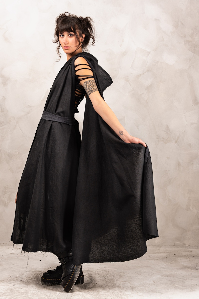 Black Medieval Ranger Cloak for Sith, Goth and Dark Wizard Cosplay Star ...