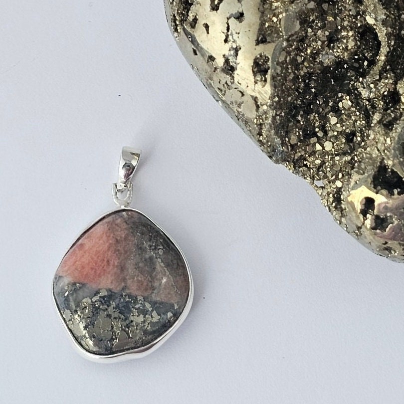 Triplite With Pyrite and Wagnerite Pendant / Sterling Silver / Crown ...