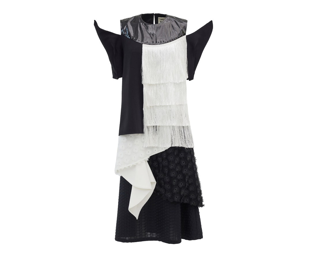 Multi-layered Dress With Intricate Details Black White/event Gown A ...