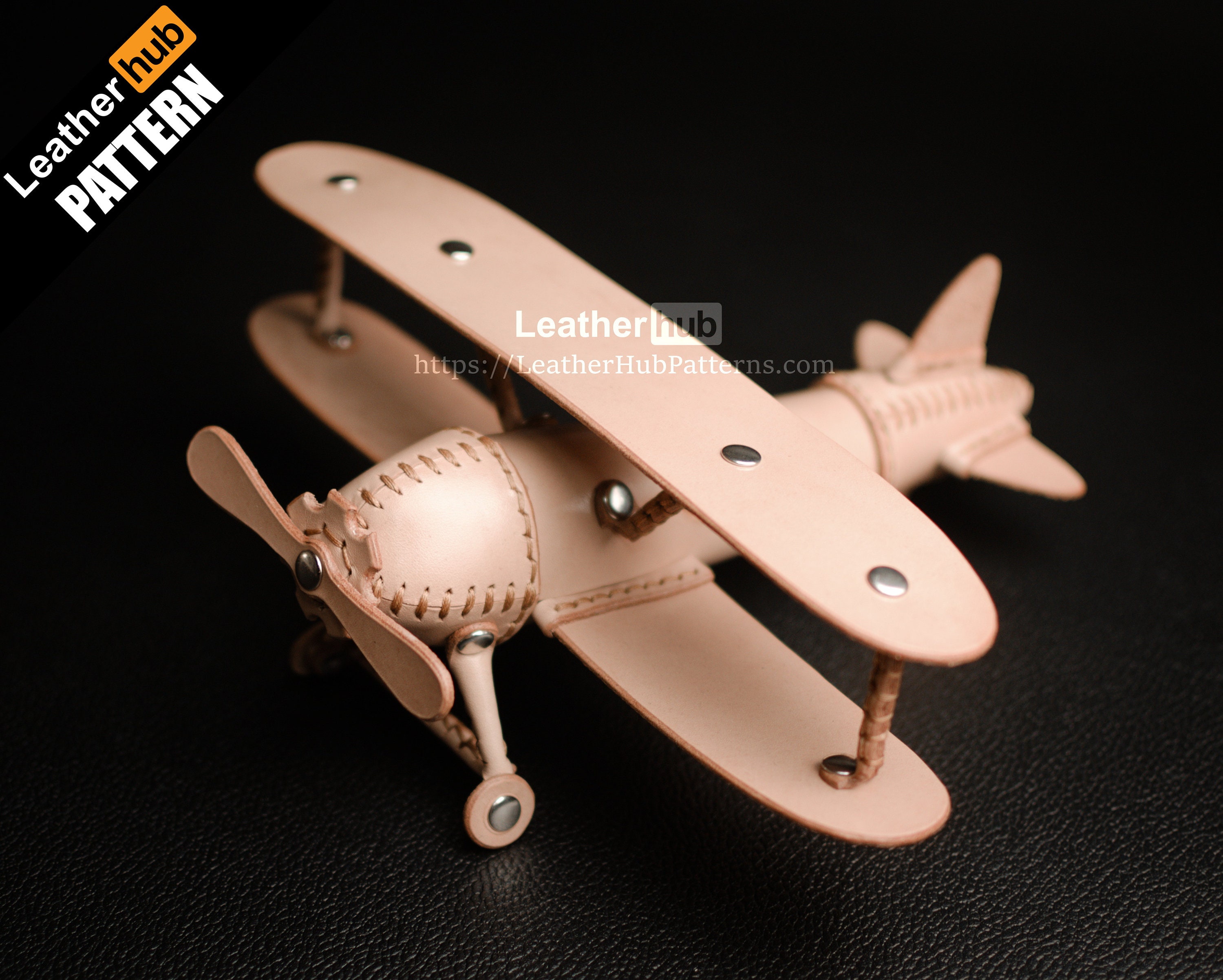 Plane leather pattern PDF - by Leatherhub