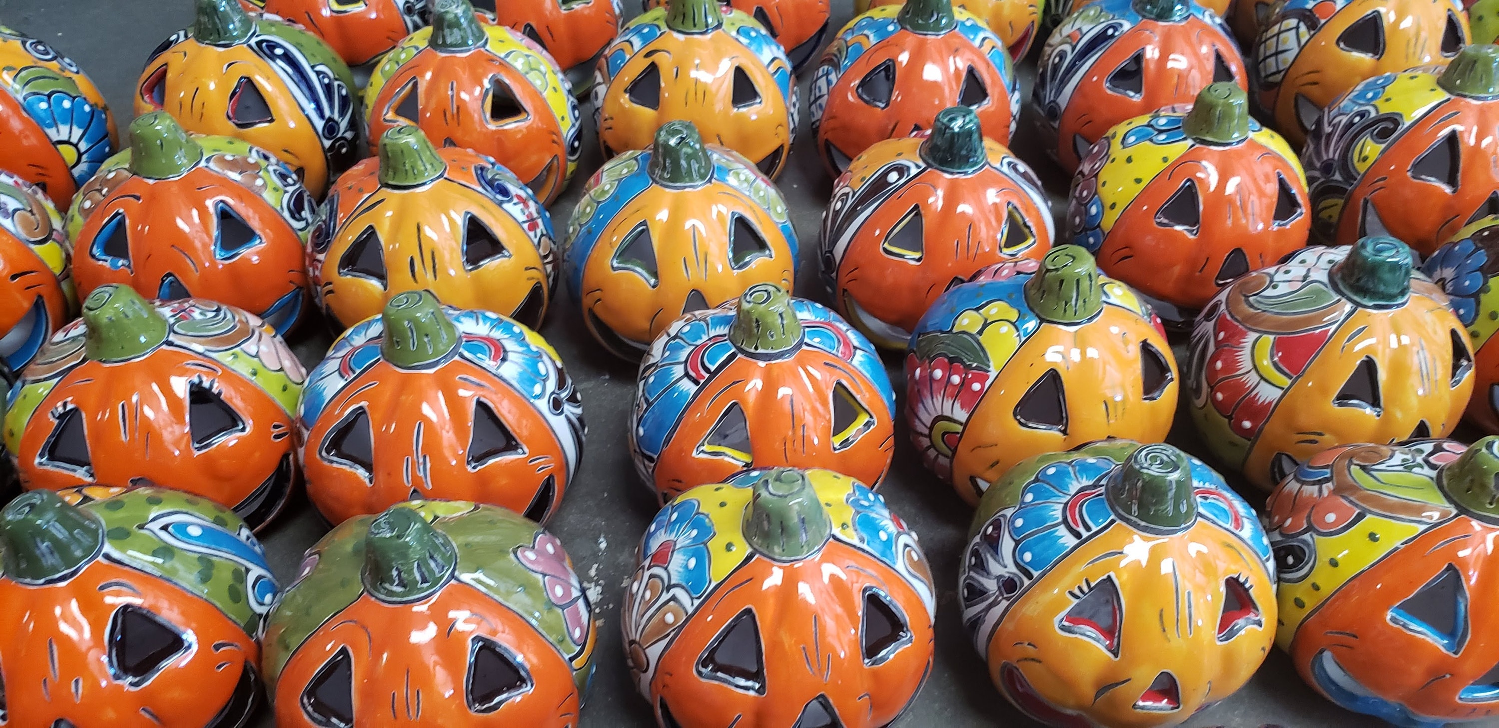 Jack-o-lanterns | Pumpkin Decor | Halloween Decor | Talavera Pumpkins ...