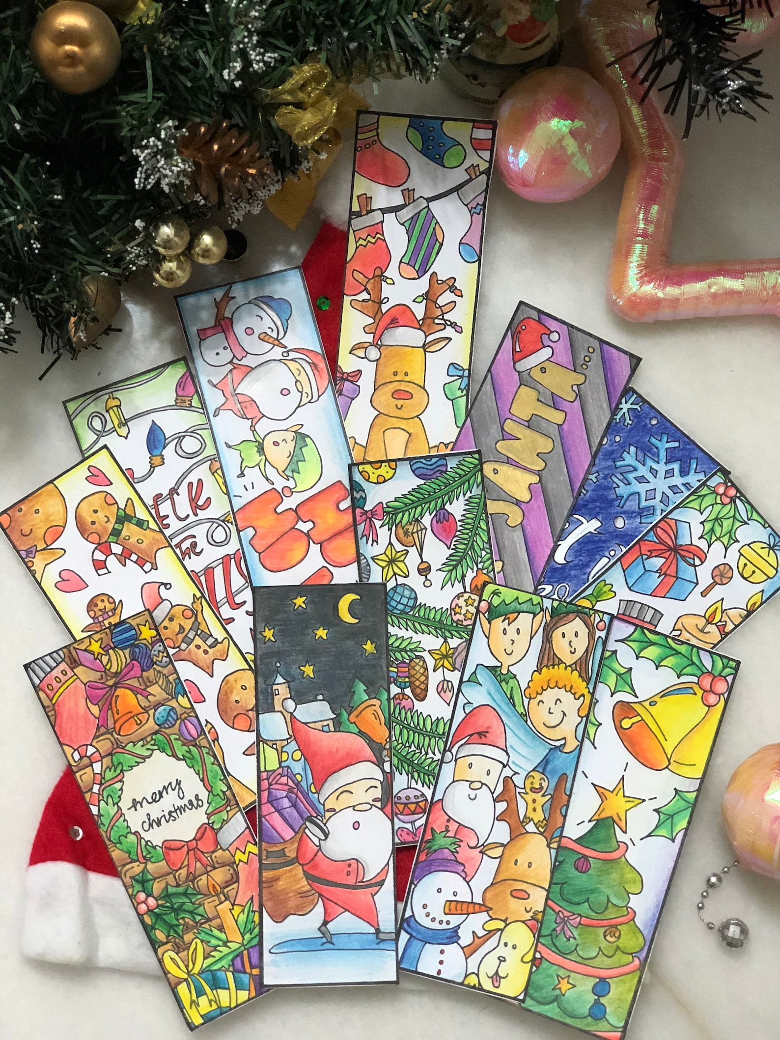 Set of 12 Pretty Christmas Coloring Bookmarks, Printable Christmas ...