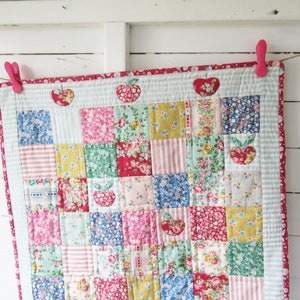 Little Apples Quilt Pattern - Etsy