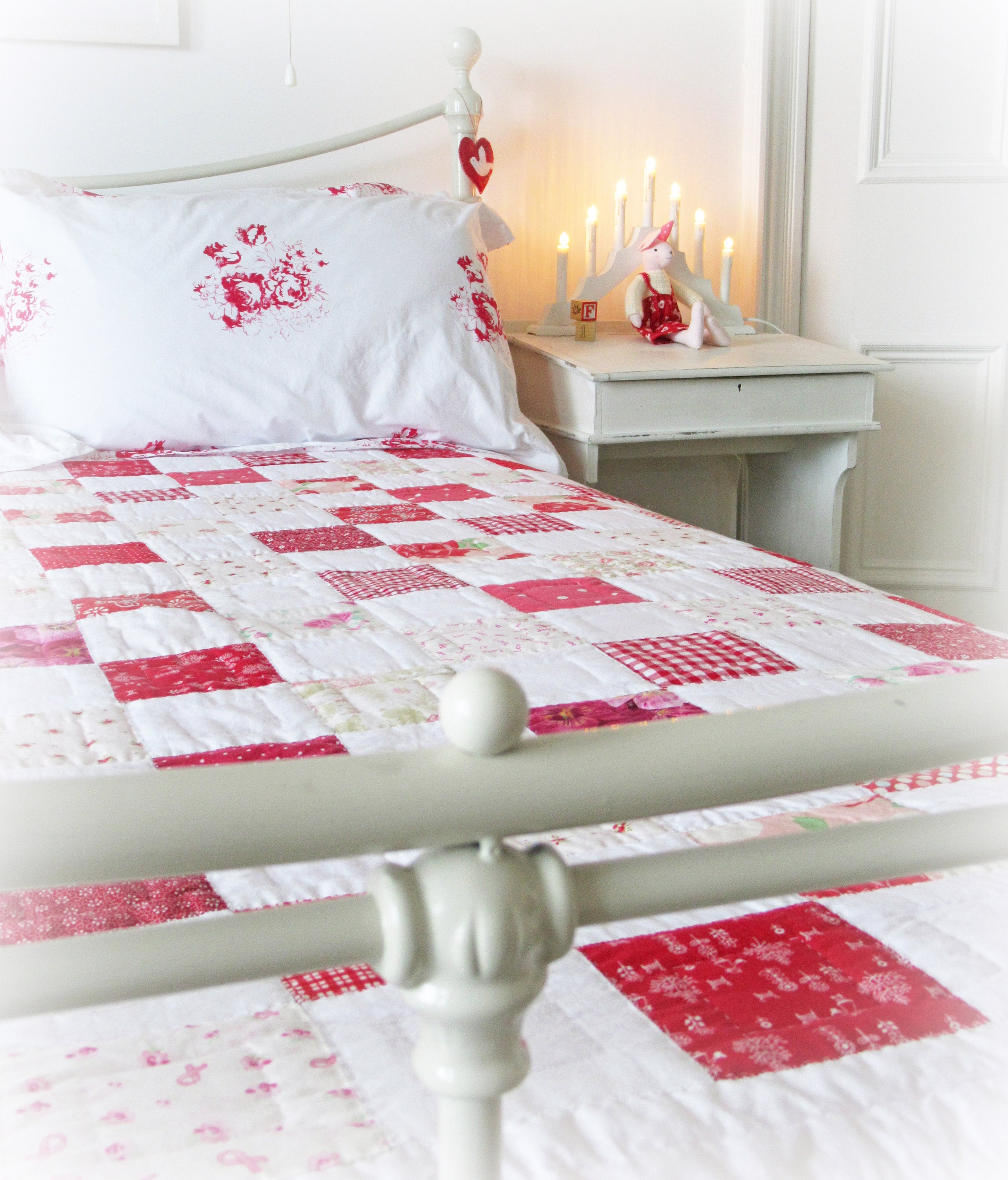 Red & White Checkerboard Quilt Pattern - Etsy