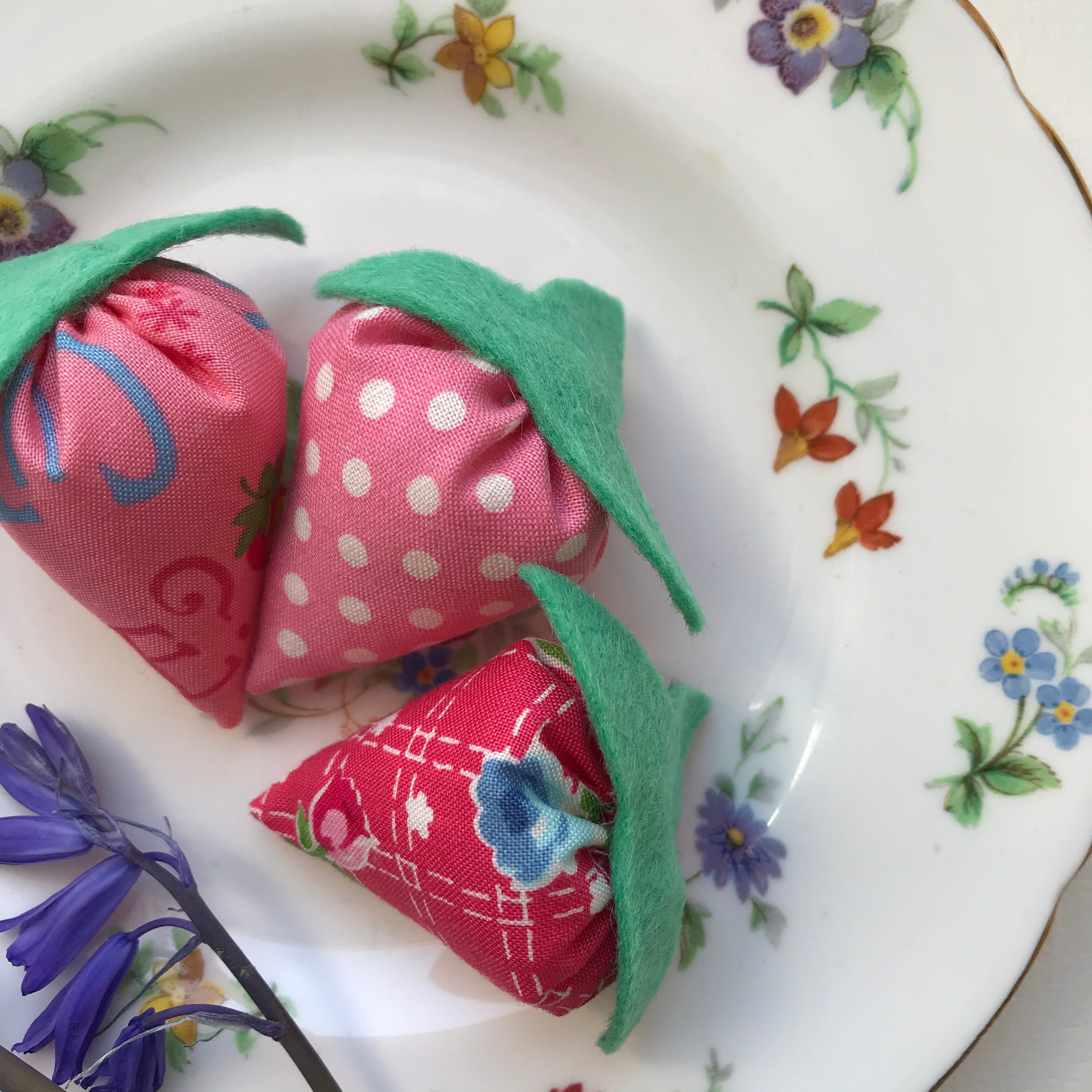 Fabric Strawberries Pattern - Etsy