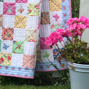 Butterfly Park Picnic Quilt - Etsy