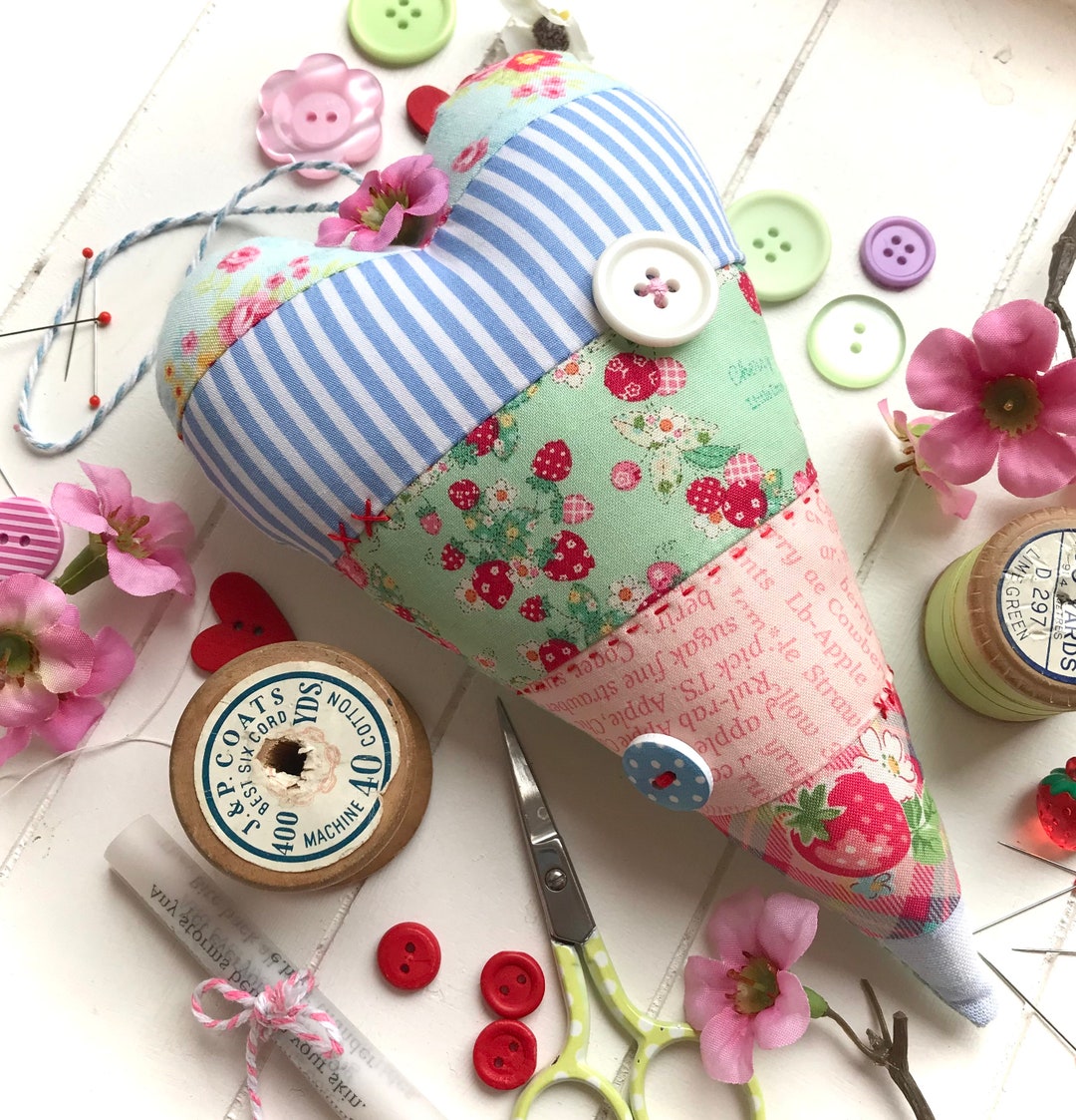 Big Heart Pattern - Etsy