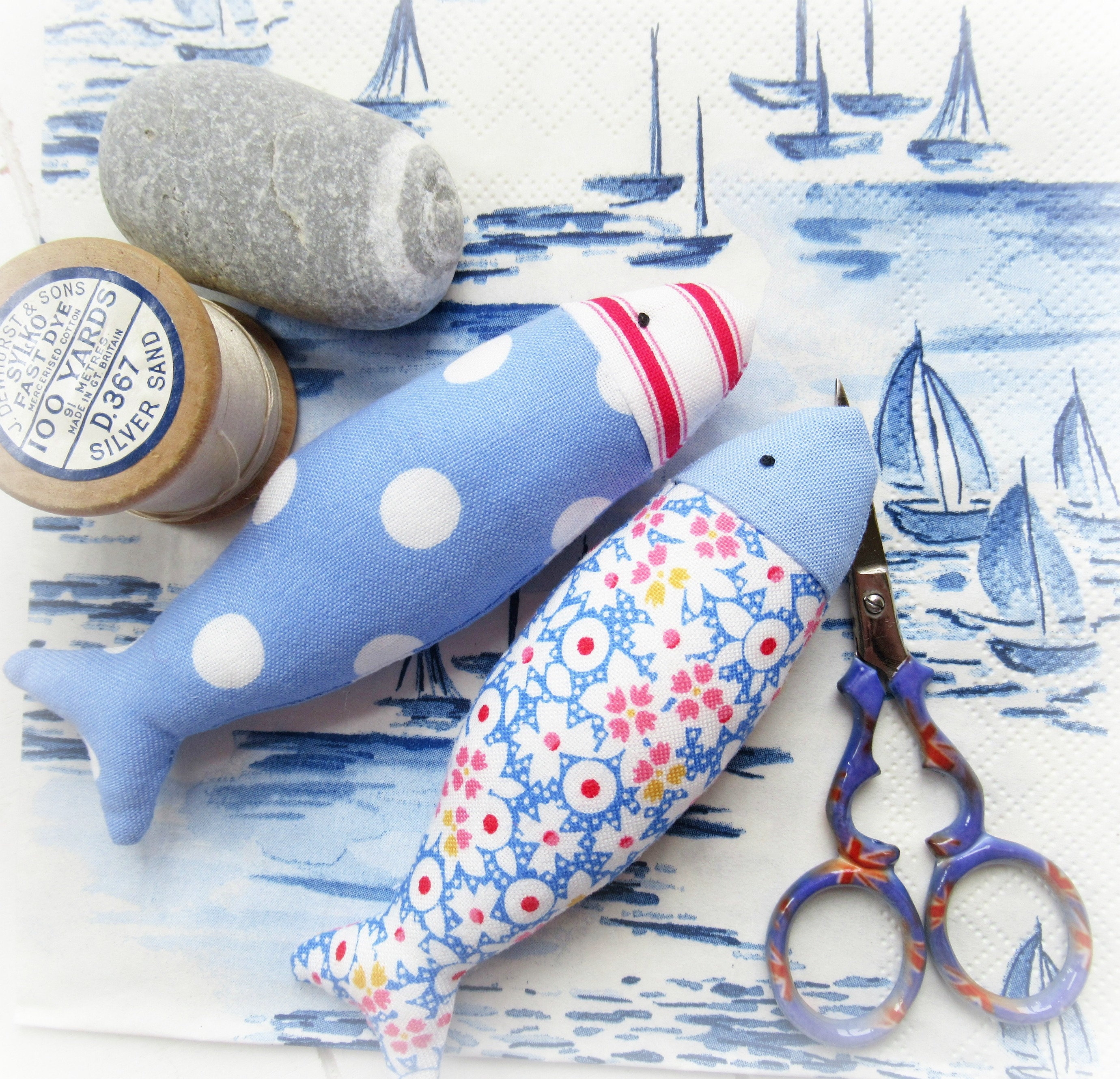 Little Fish Pattern - Etsy