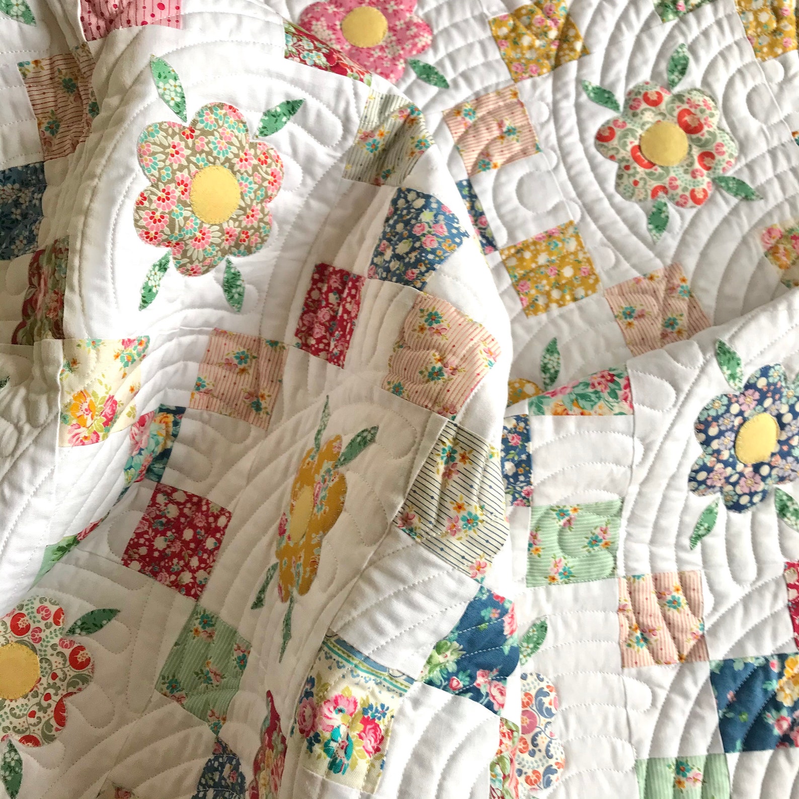 Cottage Garden Quilt Pattern - Etsy
