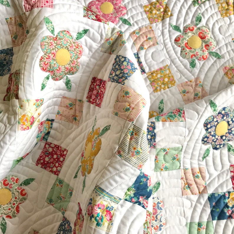 Cottage Garden Quilt Pattern - Etsy
