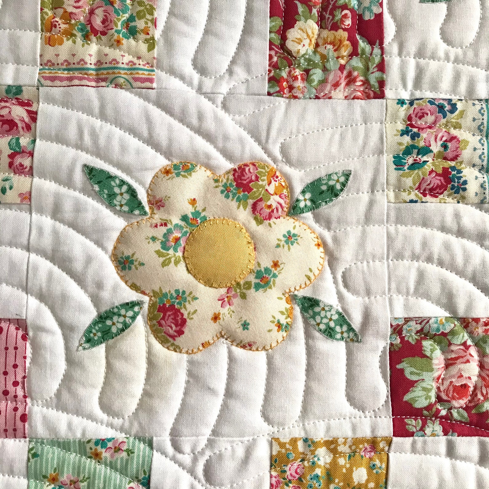 Cottage Garden Quilt Pattern - Etsy