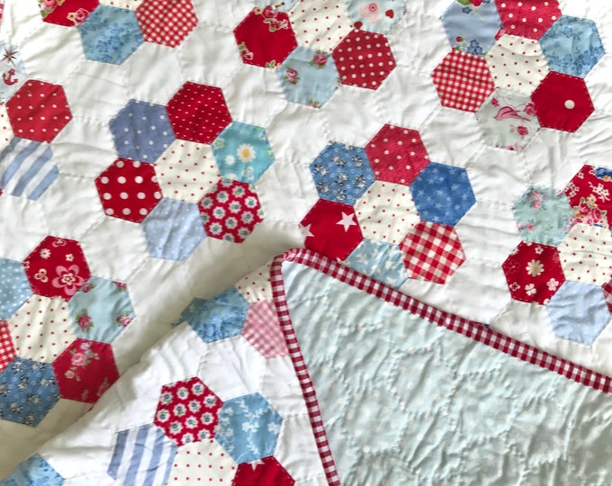 Hexagon Fabric Template 2 1/4 Inch Hexagon Hexagon Quilt - Etsy