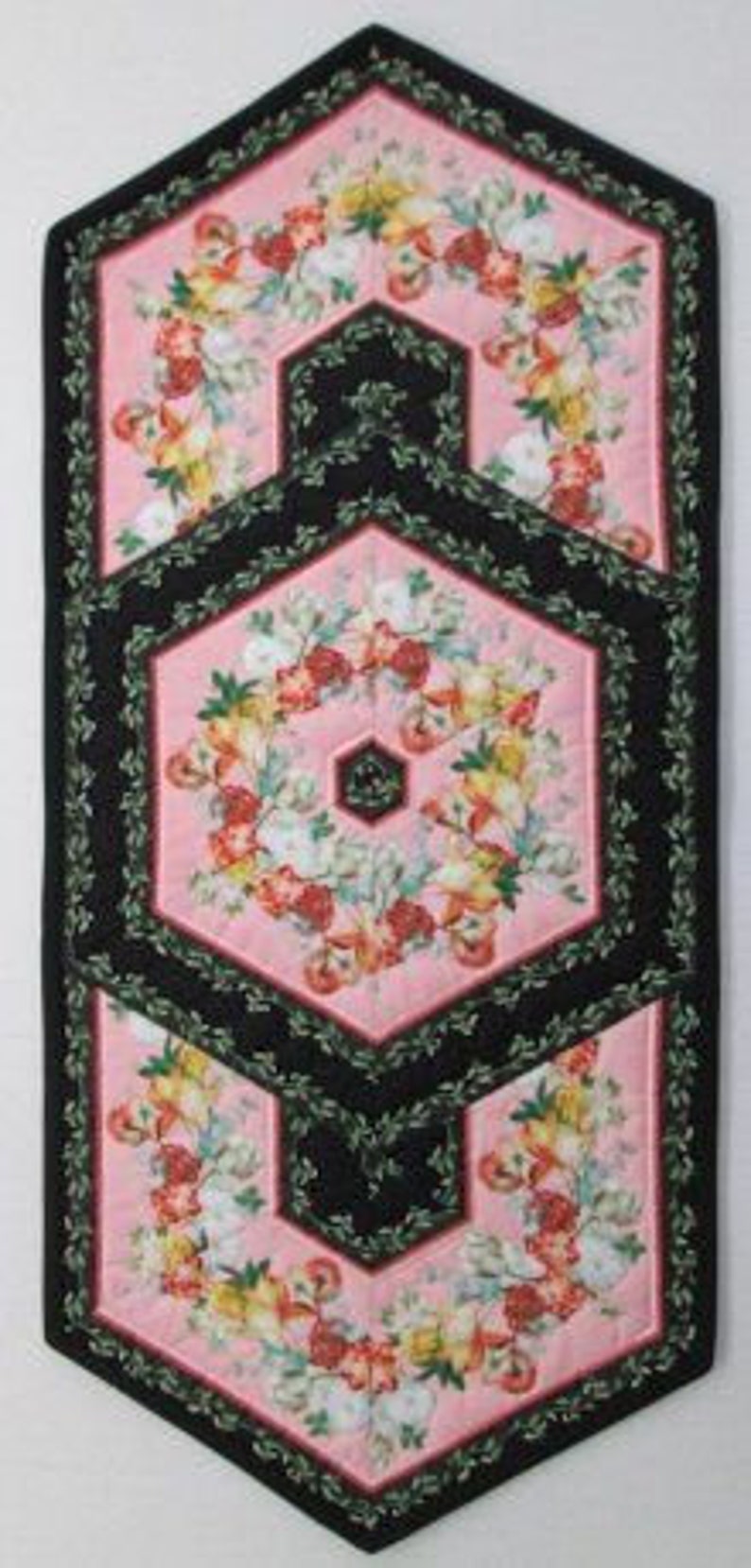 The Original Easy Striped Table Runner by Karen Montgomery - Etsy